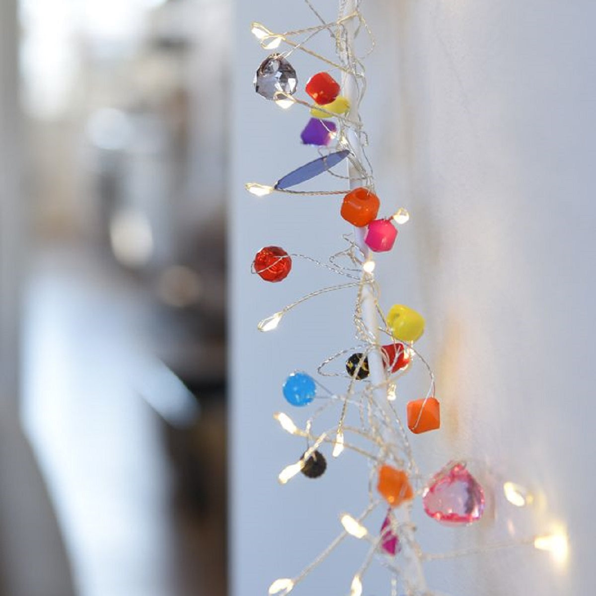 Folklore Circle Battery Wall Light – Penelopetom